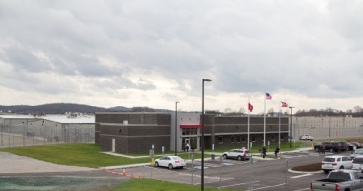 Trousdale Turner guards to wear body cameras at privately-run prison ...
