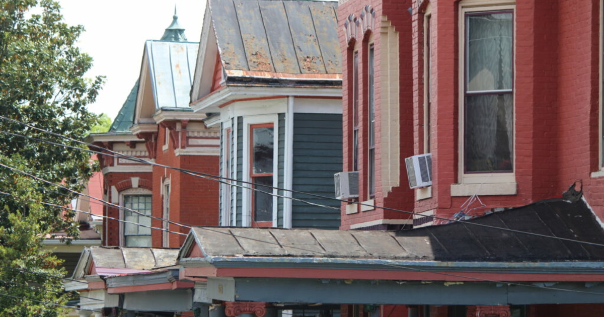 Virginia municipalities crack down on short-term rentals | News From ...