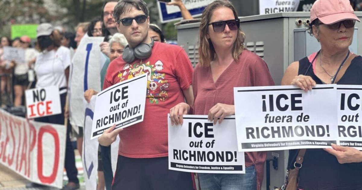 Democrats push restrictions on federal immigration enforcement in ...